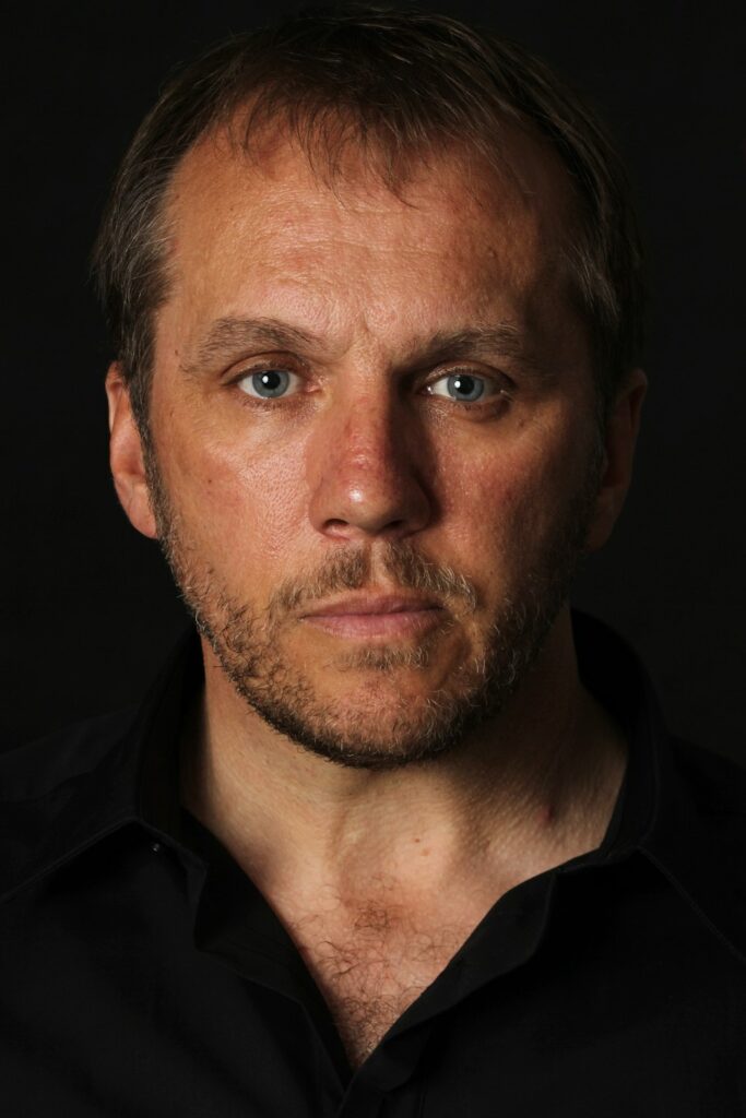 Dean Andrews – The Artists Partnership